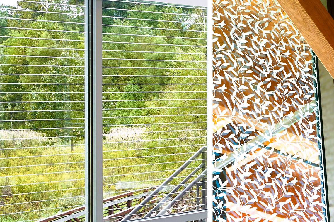 The Effectiveness of Patterned Glass in Reducing Bird Collisions ...